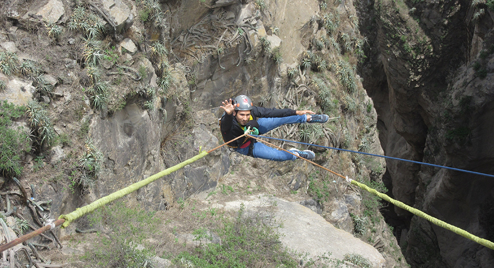 Caminata Subterranea | Autisha